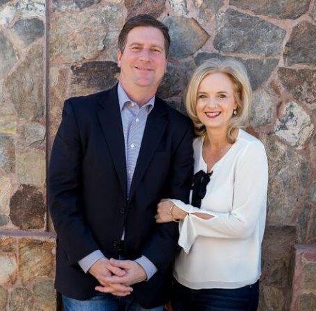 LADIES LEADERSHIP CIRCLE Former Phoenix Mayor Greg Stanton and Managing ...