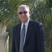 Life Made to Order Executive VP Andre Simoneau and District Leader ...