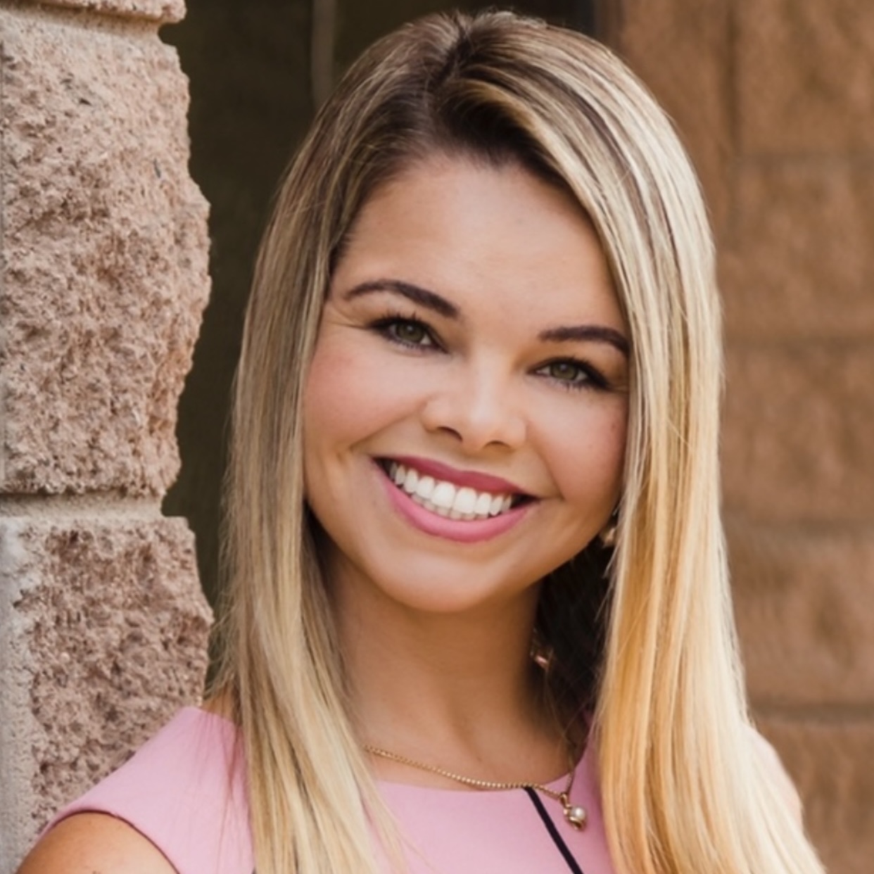 Money and Real Estate in Arizona E19 - Business RadioX