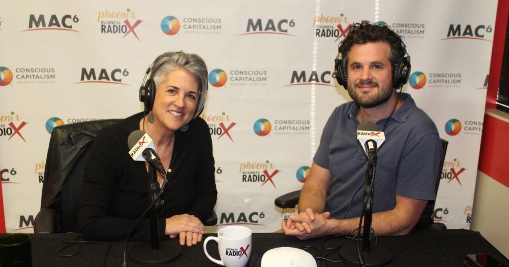 Jason Elkins With Thumbs Up Moving Labor - Business RadioX