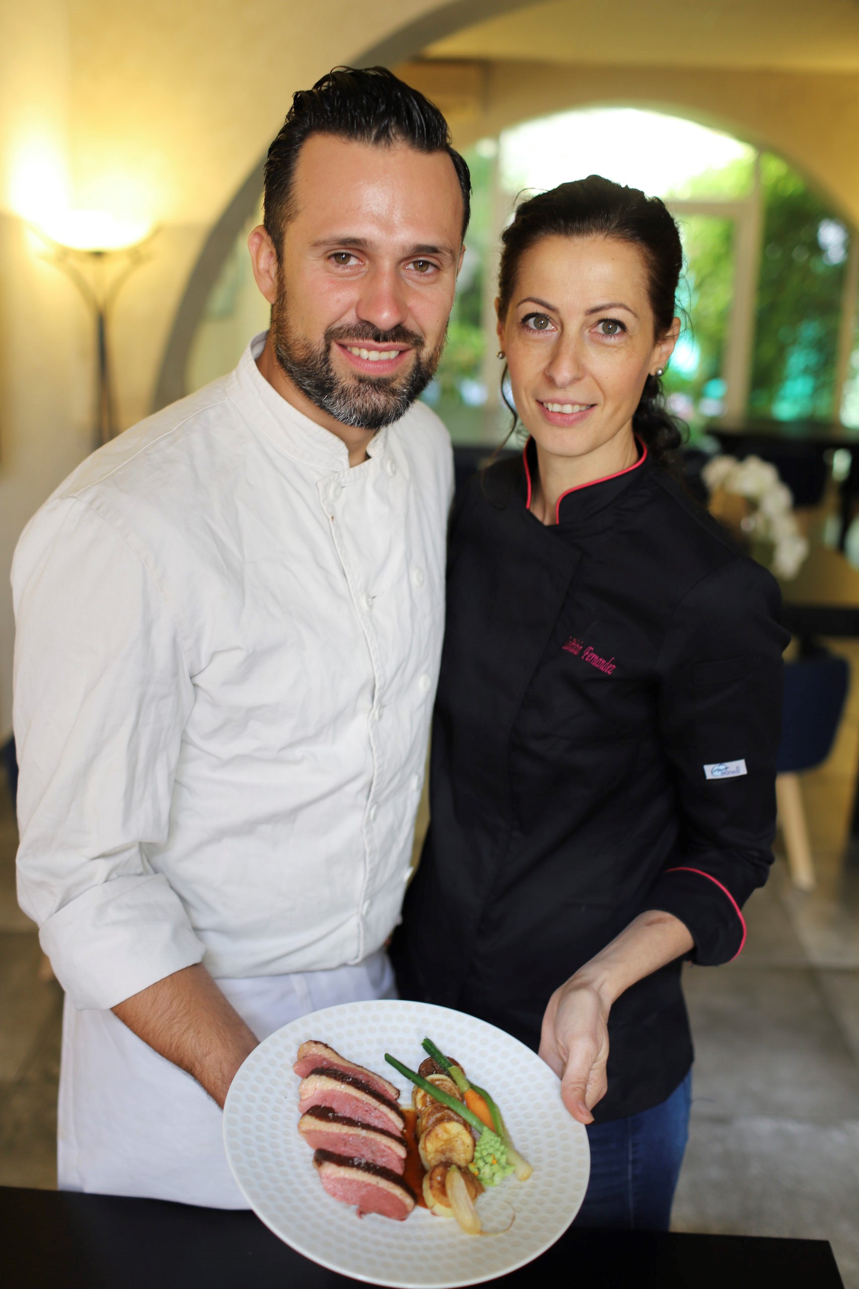 Vincent Fernandez with C’est La Vie Restaurant - Business RadioX
