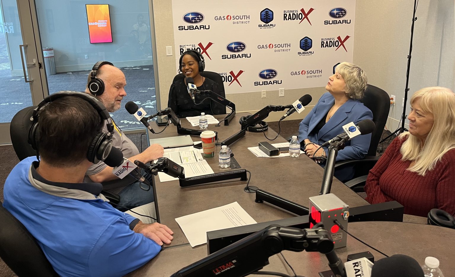 Erika Bridges & Debbie Jacobson with Mall of Georgia and Freda Kalina ...